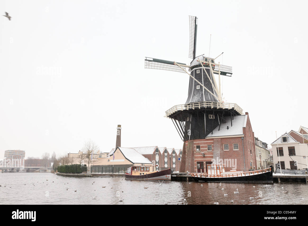Dutch ice windmill building hi-res stock photography and images - Alamy