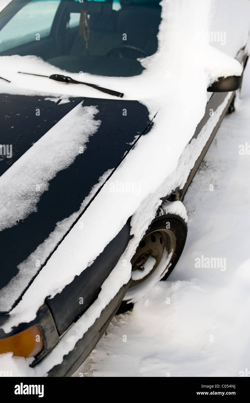 winter in the city - car under snow Stock Photo - Alamy