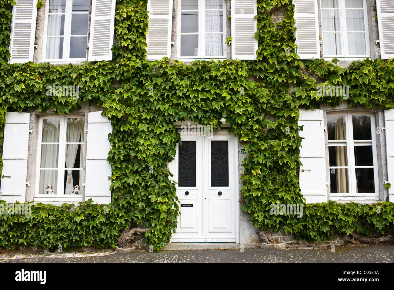 Typical french timber house hi-res stock photography and images - Alamy