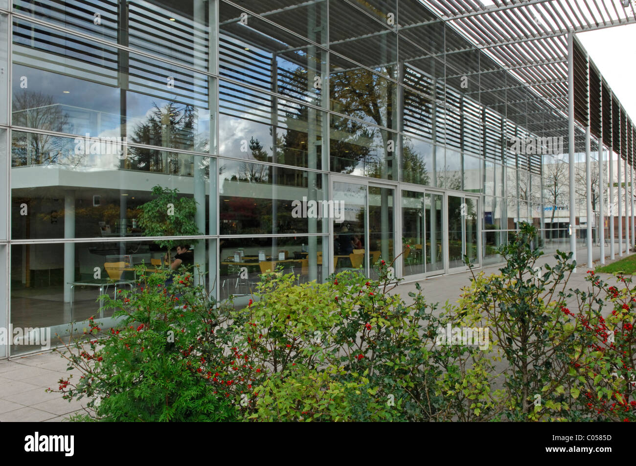 Courtyard of arts hi-res stock photography and images - Alamy