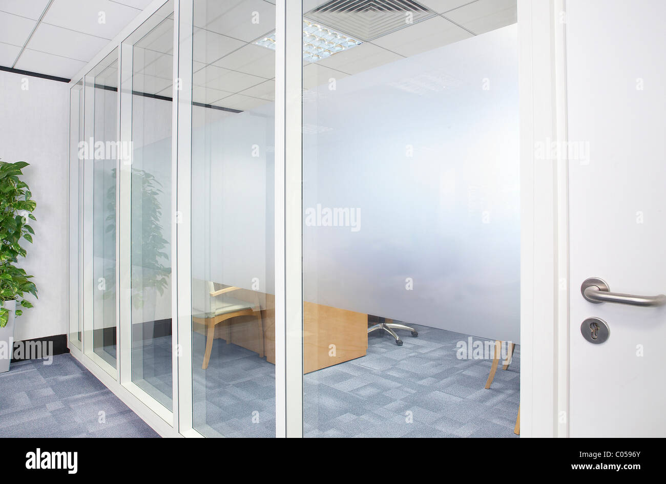 Empty office partition Stock Photo - Alamy