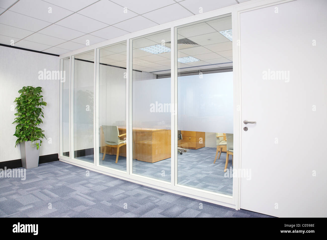 Empty office partition Stock Photo - Alamy