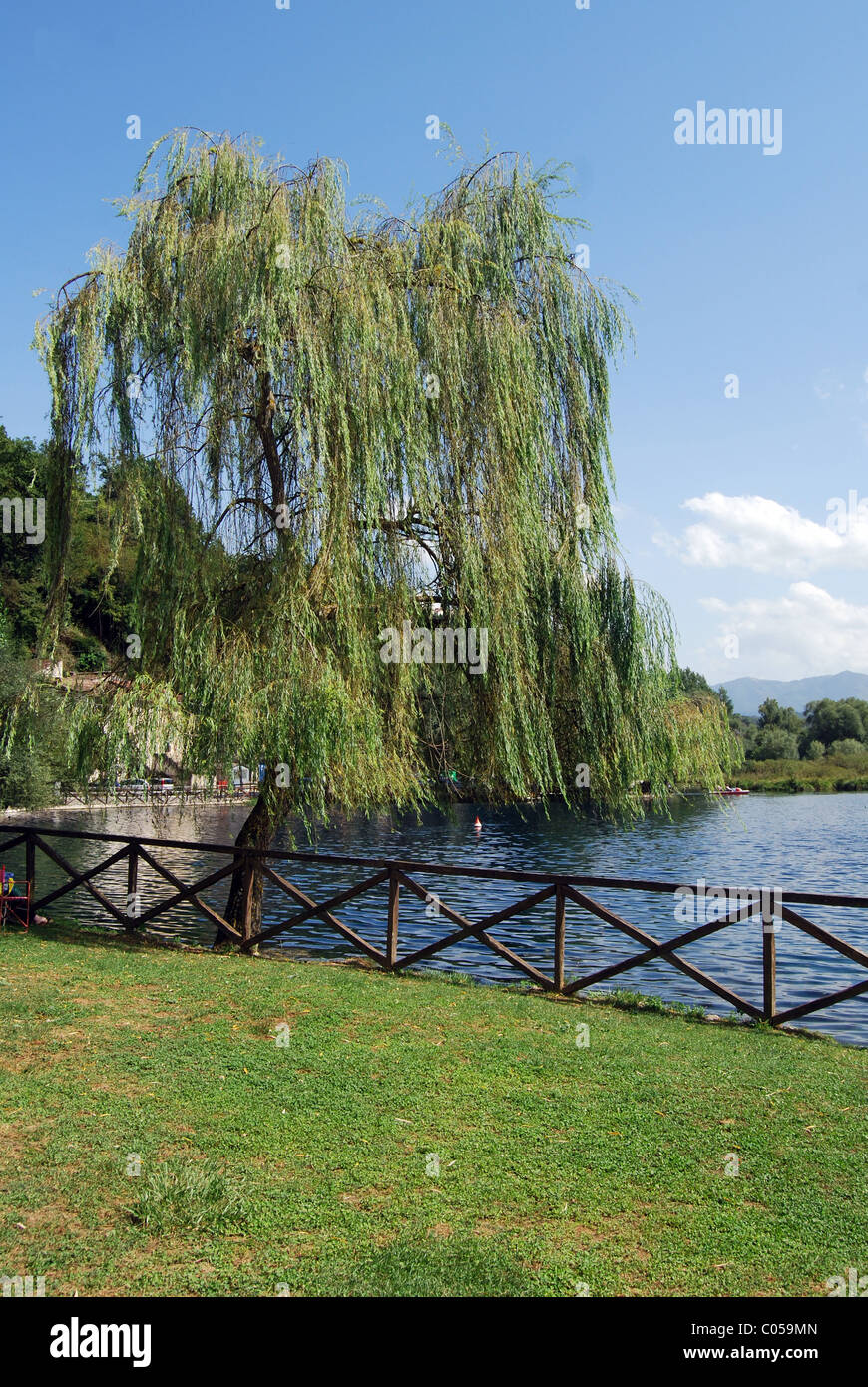 Lake of Posta Fibreno Stock Photo - Alamy