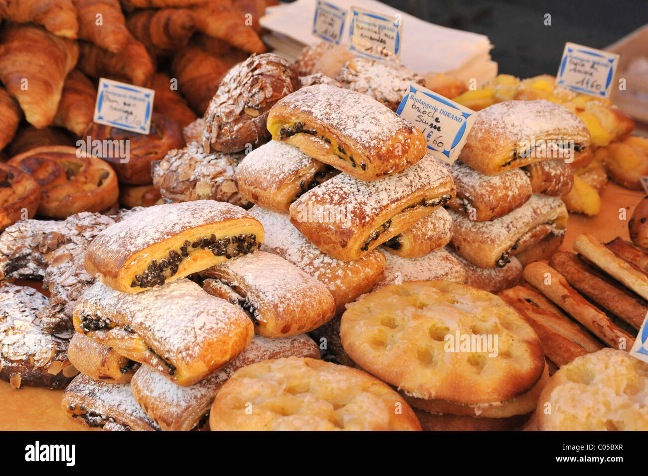 Fresh baked pastries and cakes for sale - Street market in France Stock ...