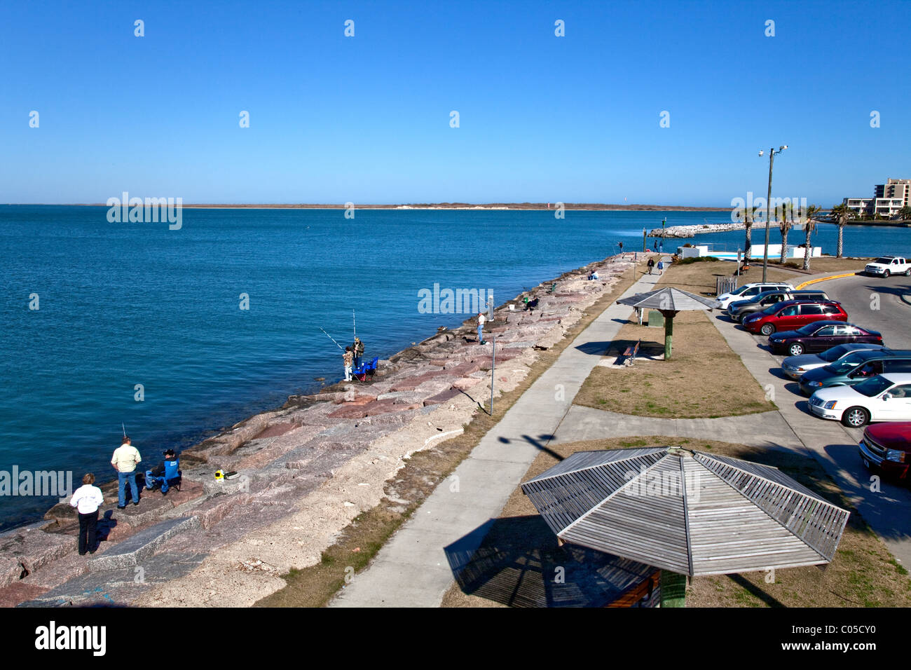 Roberts Point Park, people fishing Stock Photo - Alamy
