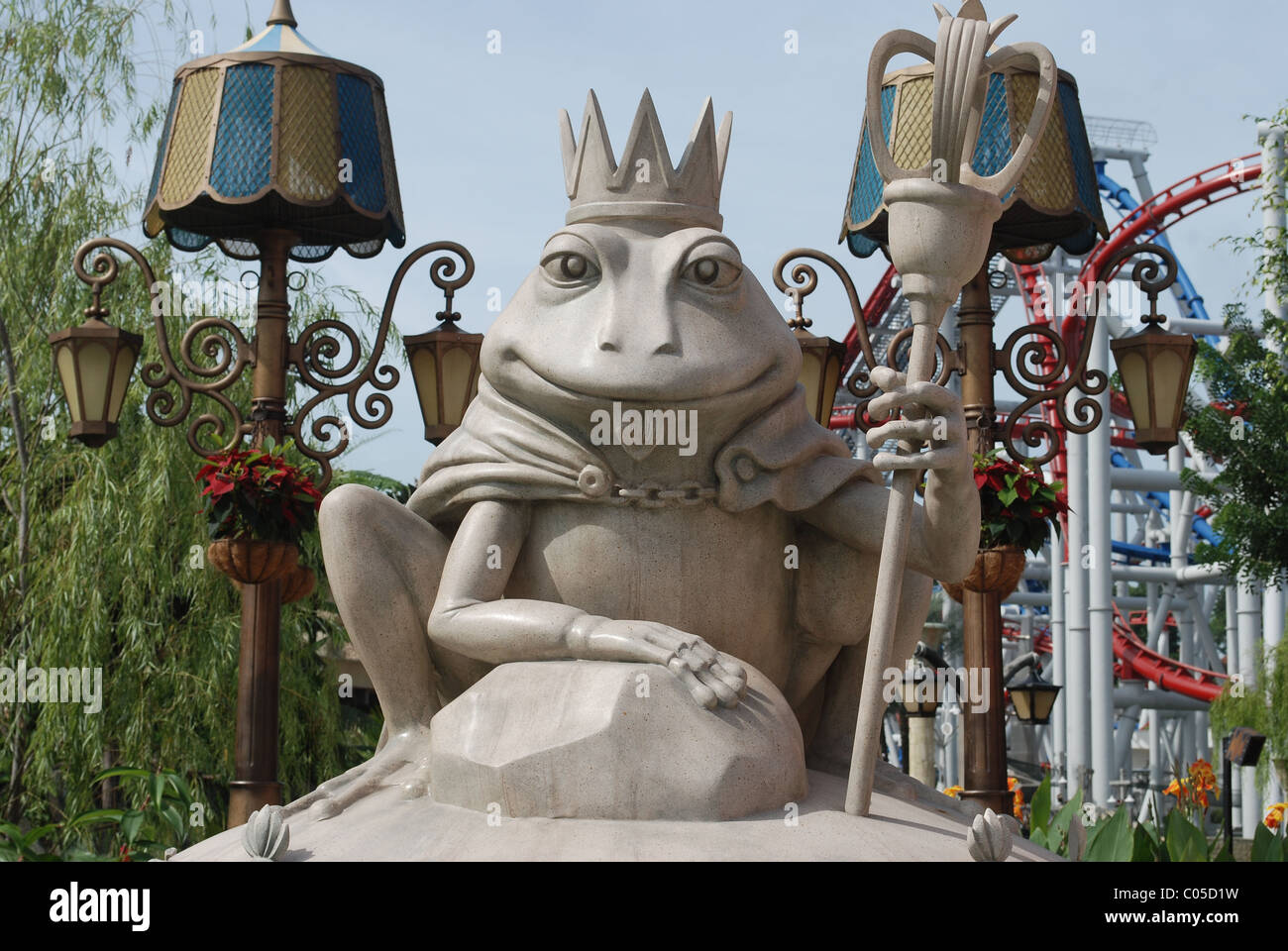sculpture of frog ,universal studios sentosa, singapore Stock Photo - Alamy