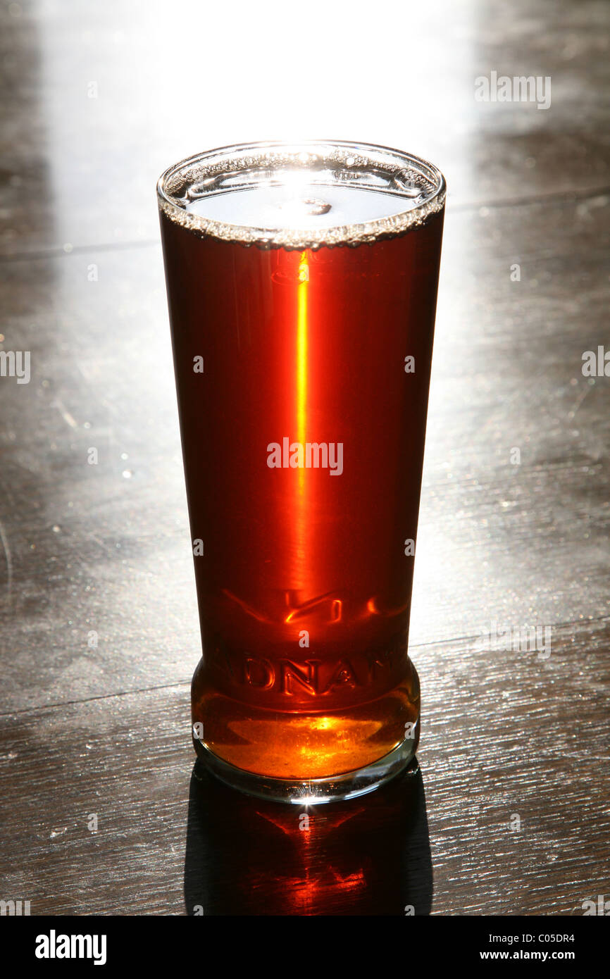 Adnams bitter hi-res stock photography and images - Alamy
