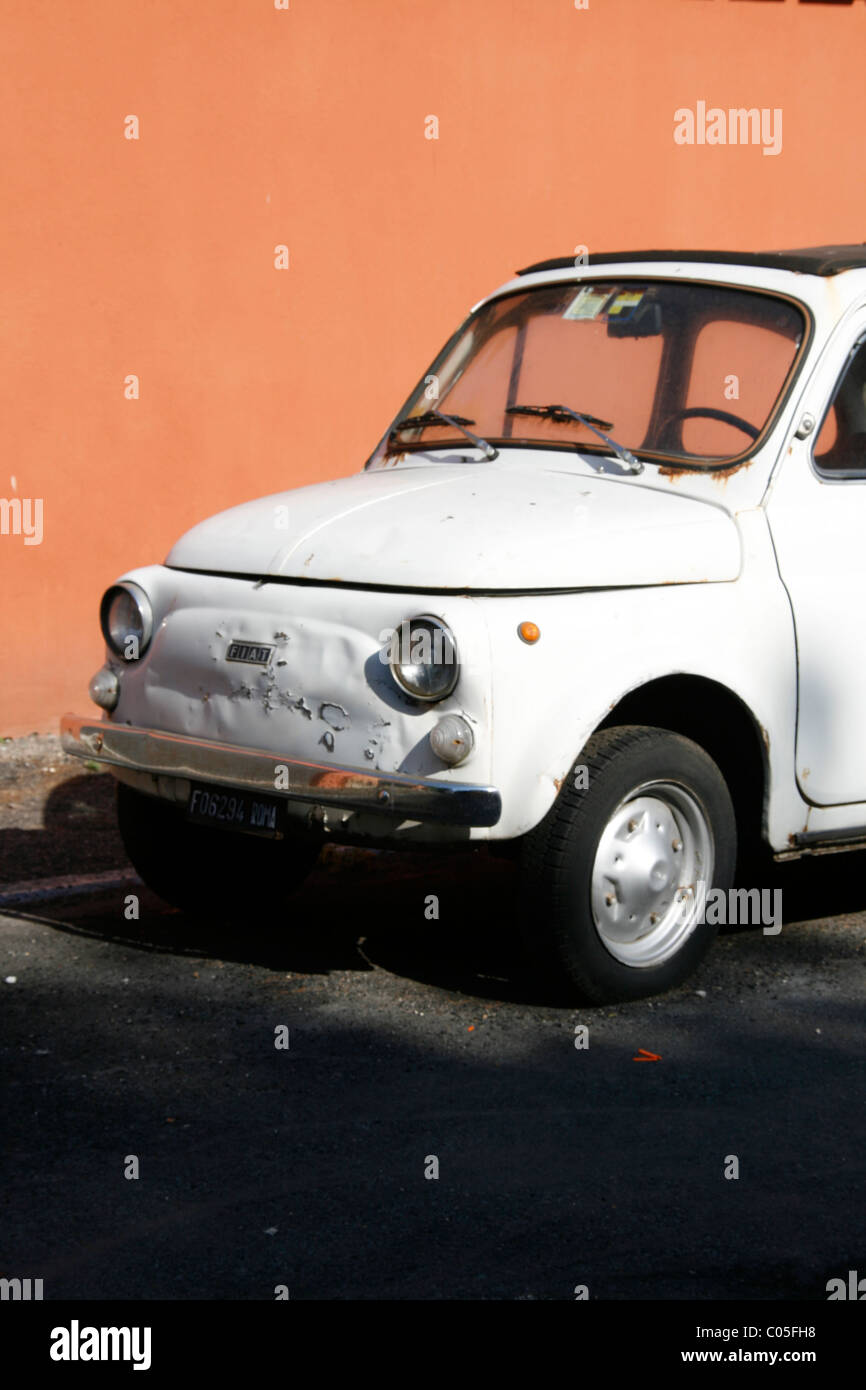 old fiat 500 in rome italy Stock Photo - Alamy