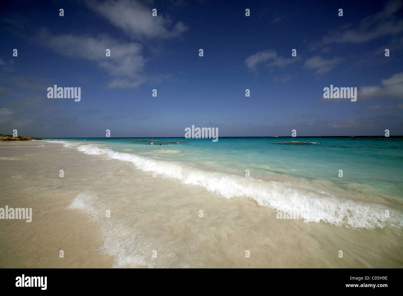PINK SANDS OF ELBOW BEACH BERMUDA ISLANDS NORTH ATLANTIC OCEAN ELBOW ...