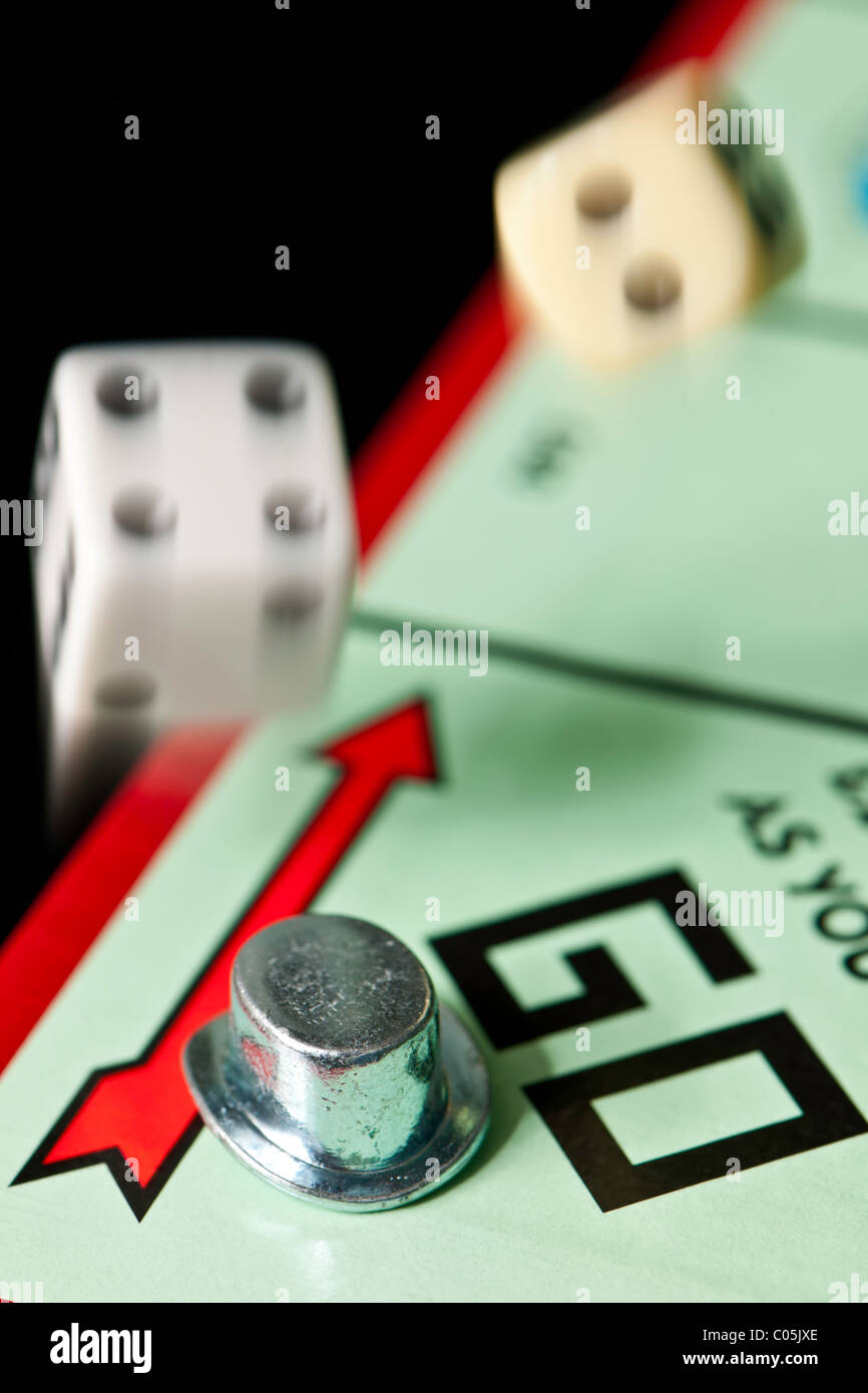 Monopoly go arrow hi-res stock photography and images - Alamy