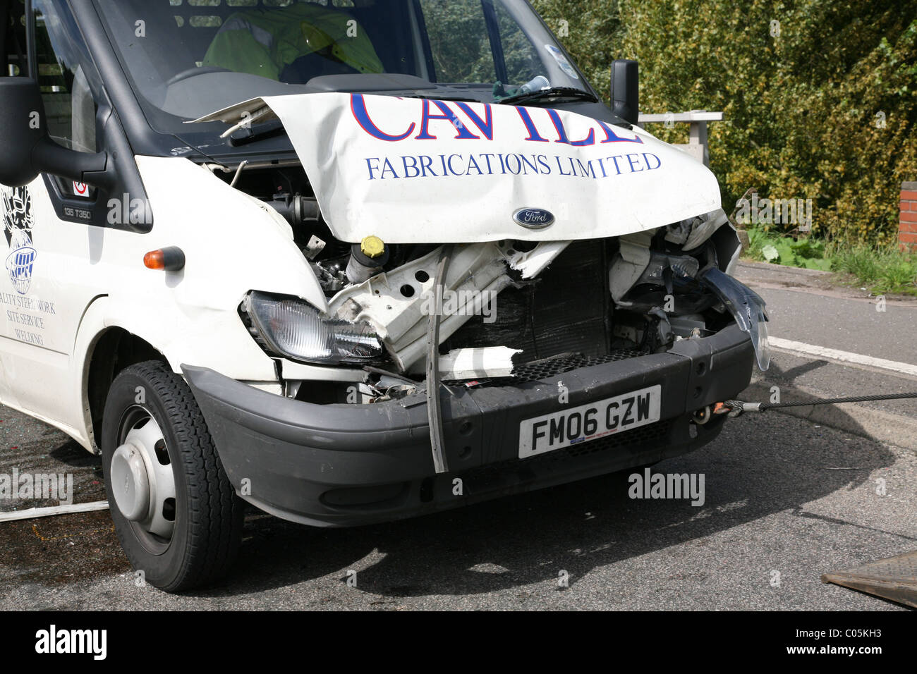 Car accident van hi-res stock photography and images - Alamy