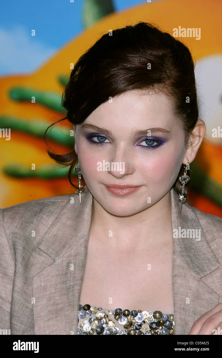ABIGAIL BRESLIN RANGO LOS ANGELES PREMIERE LOS ANGELES CALIFORNIA USA ...
