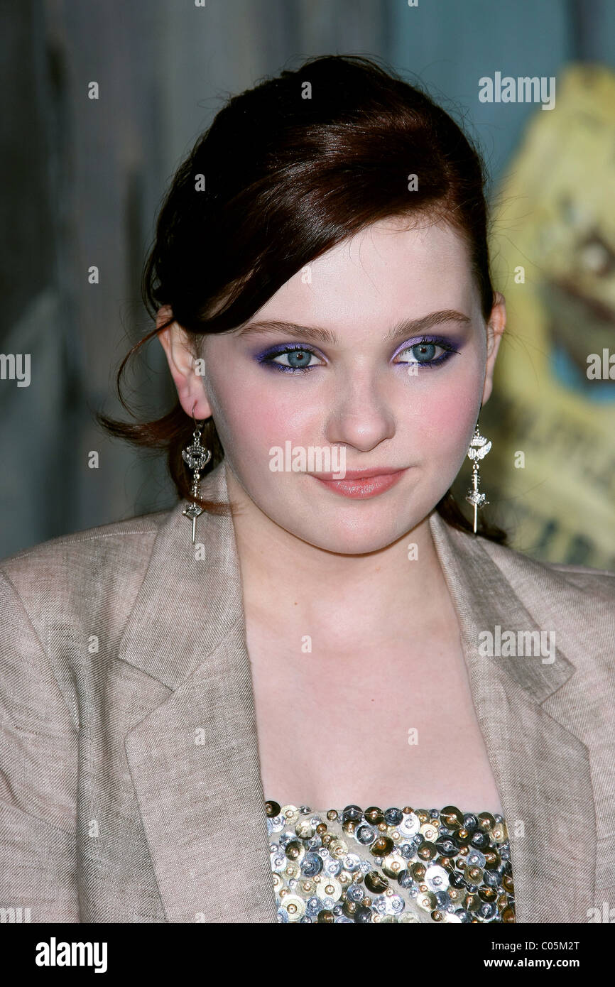 ABIGAIL BRESLIN RANGO LOS ANGELES PREMIERE LOS ANGELES CALIFORNIA USA ...