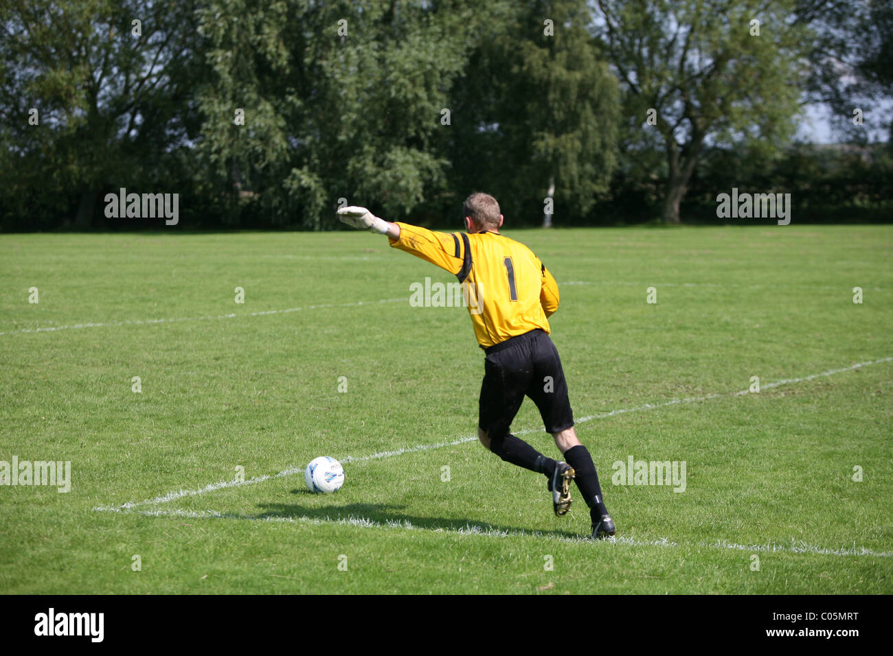 amateur football match Stock Photo - Alamy