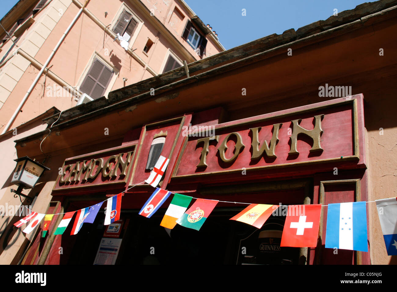 Camden town pub in rome hi-res stock photography and images - Alamy