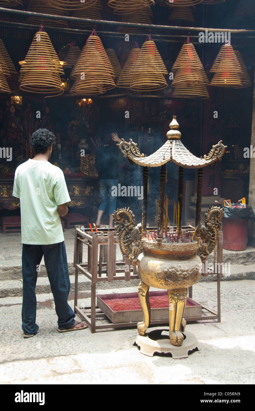 Man po temple hi-res stock photography and images - Alamy