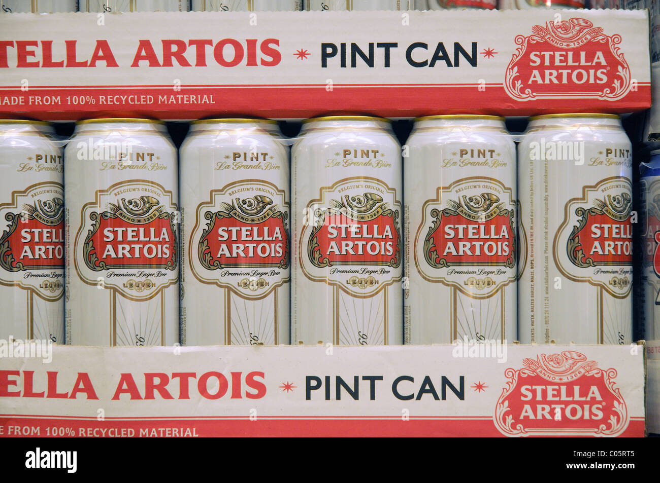 Stella artois hi-res stock photography and images - Alamy