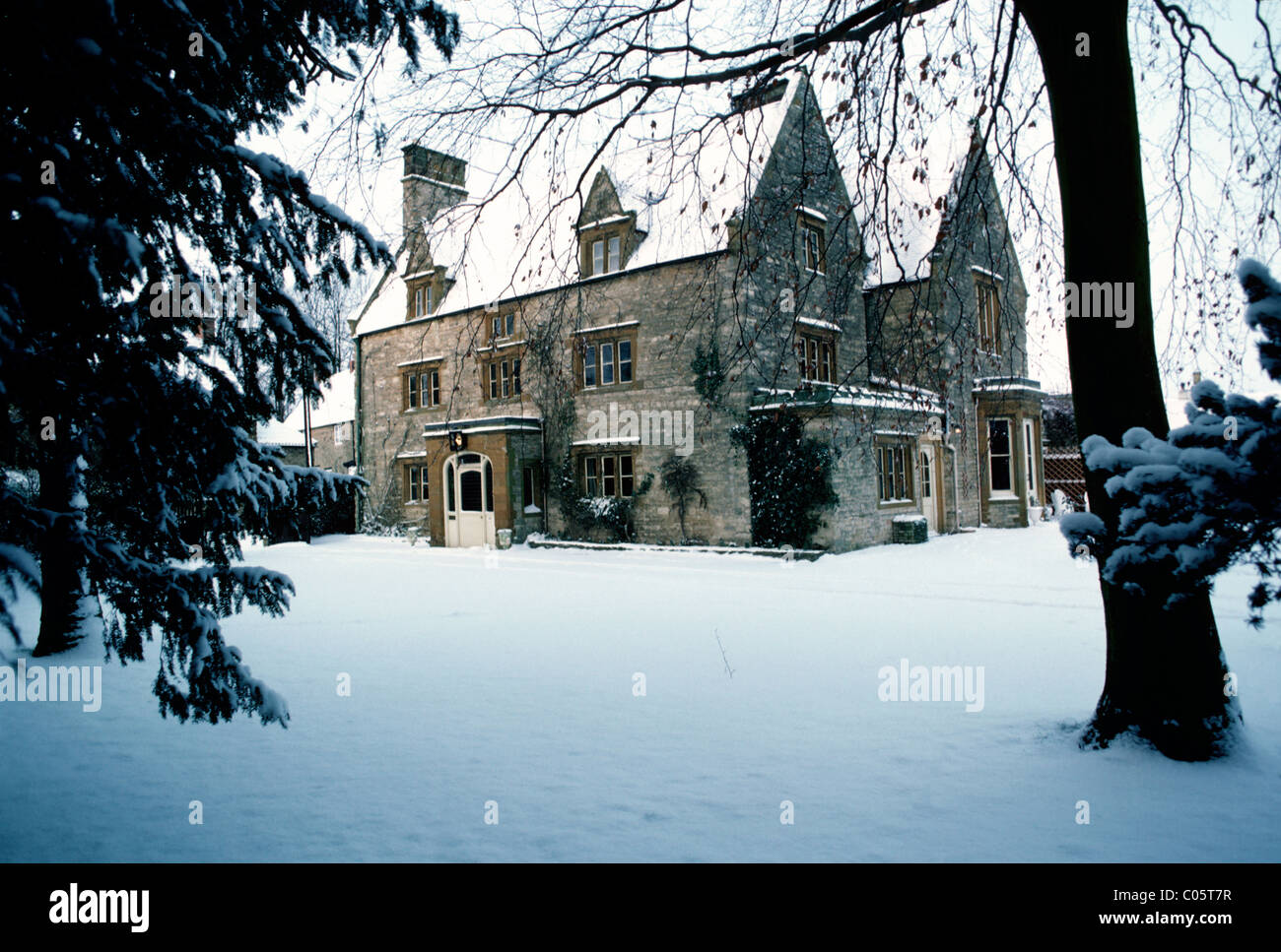 Stone house century old hi-res stock photography and images - Alamy