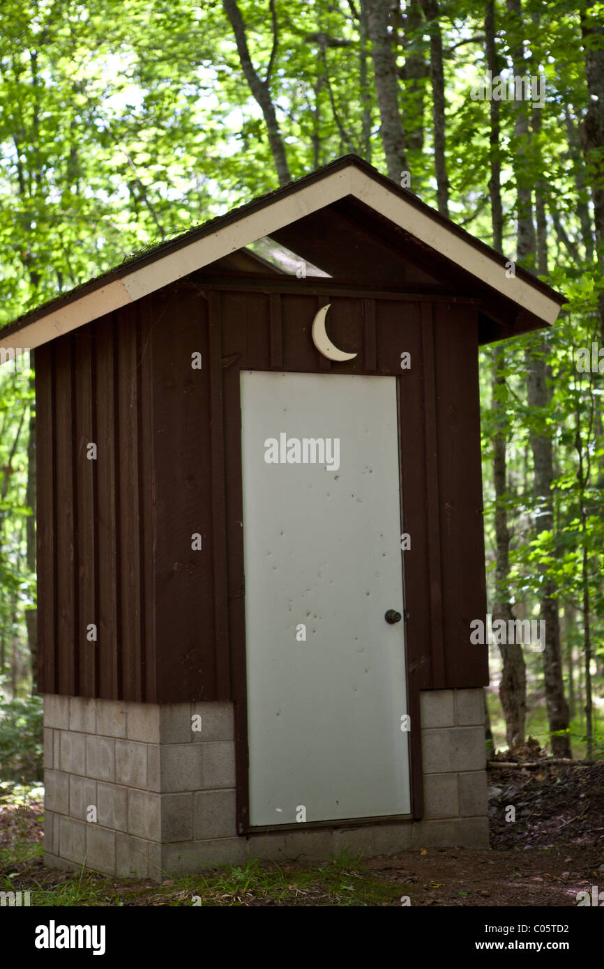 Rural out house hi-res stock photography and images - Alamy
