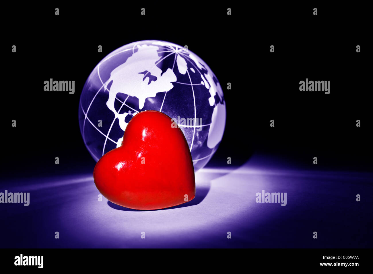 Heart globe hi-res stock photography and images - Alamy