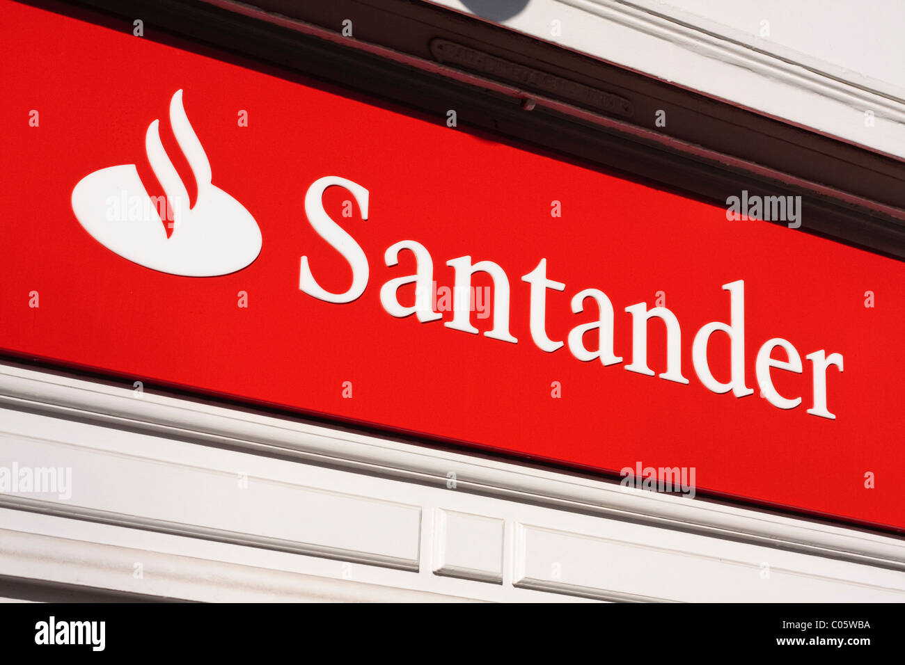 Santander logo sign hi-res stock photography and images - Alamy