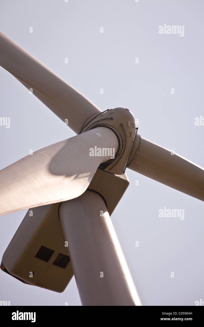 Wind turbine hub hi-res stock photography and images - Alamy