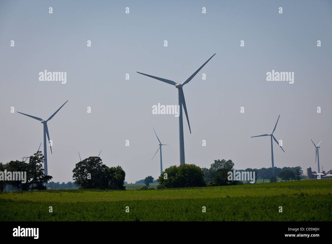 Green ridge windmill hi-res stock photography and images - Alamy