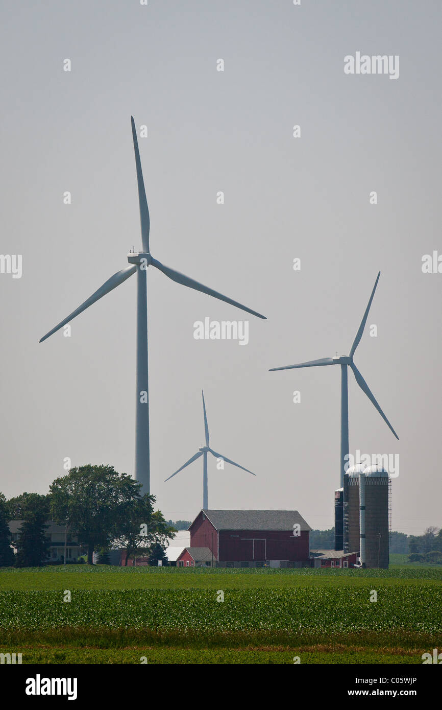 Farm crops wind turbines hi-res stock photography and images - Alamy
