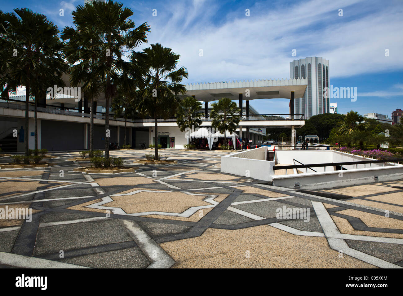 Mosque in kuala lumpur hi-res stock photography and images - Alamy