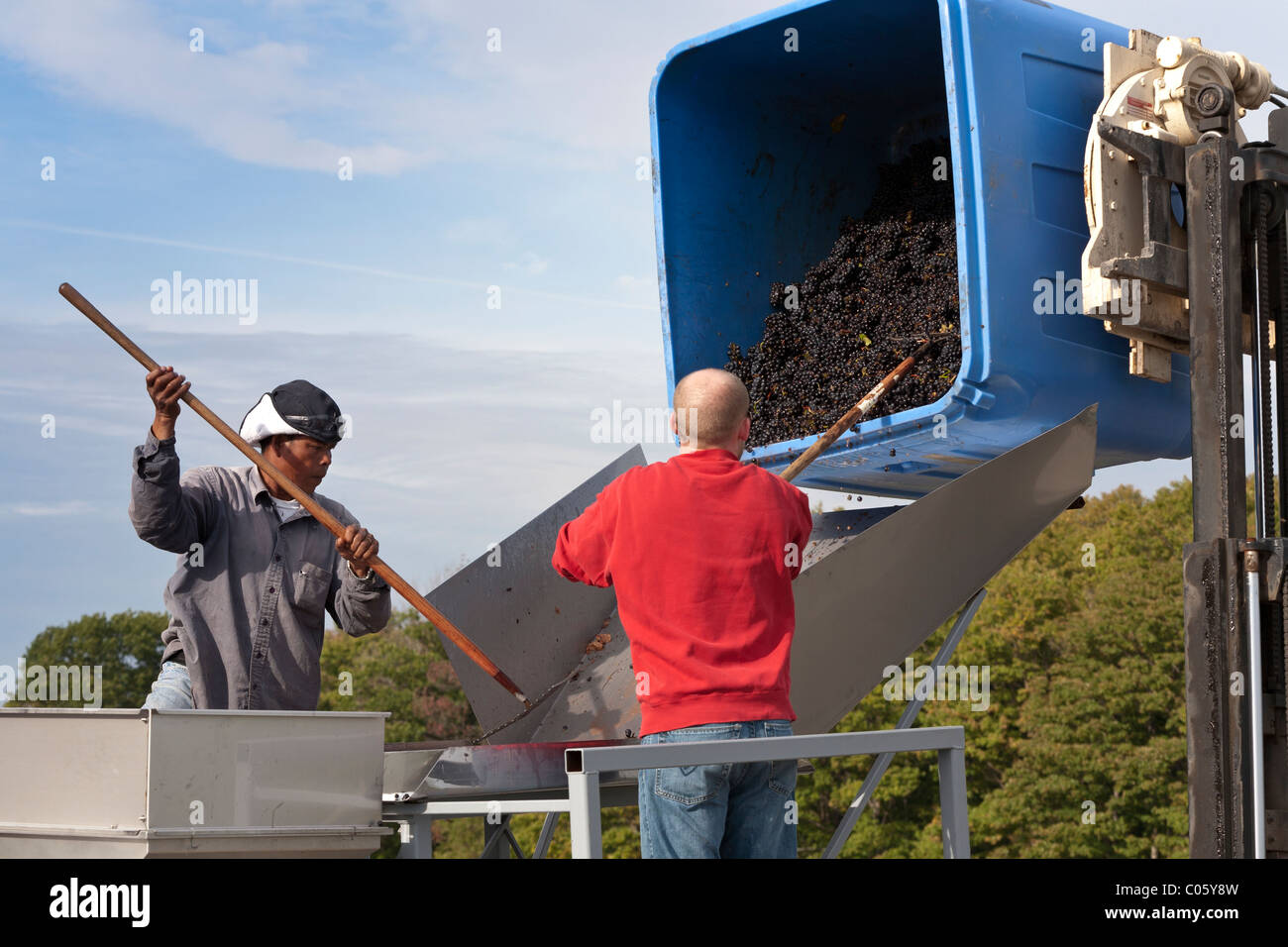 Unloading hopper hi-res stock photography and images - Alamy