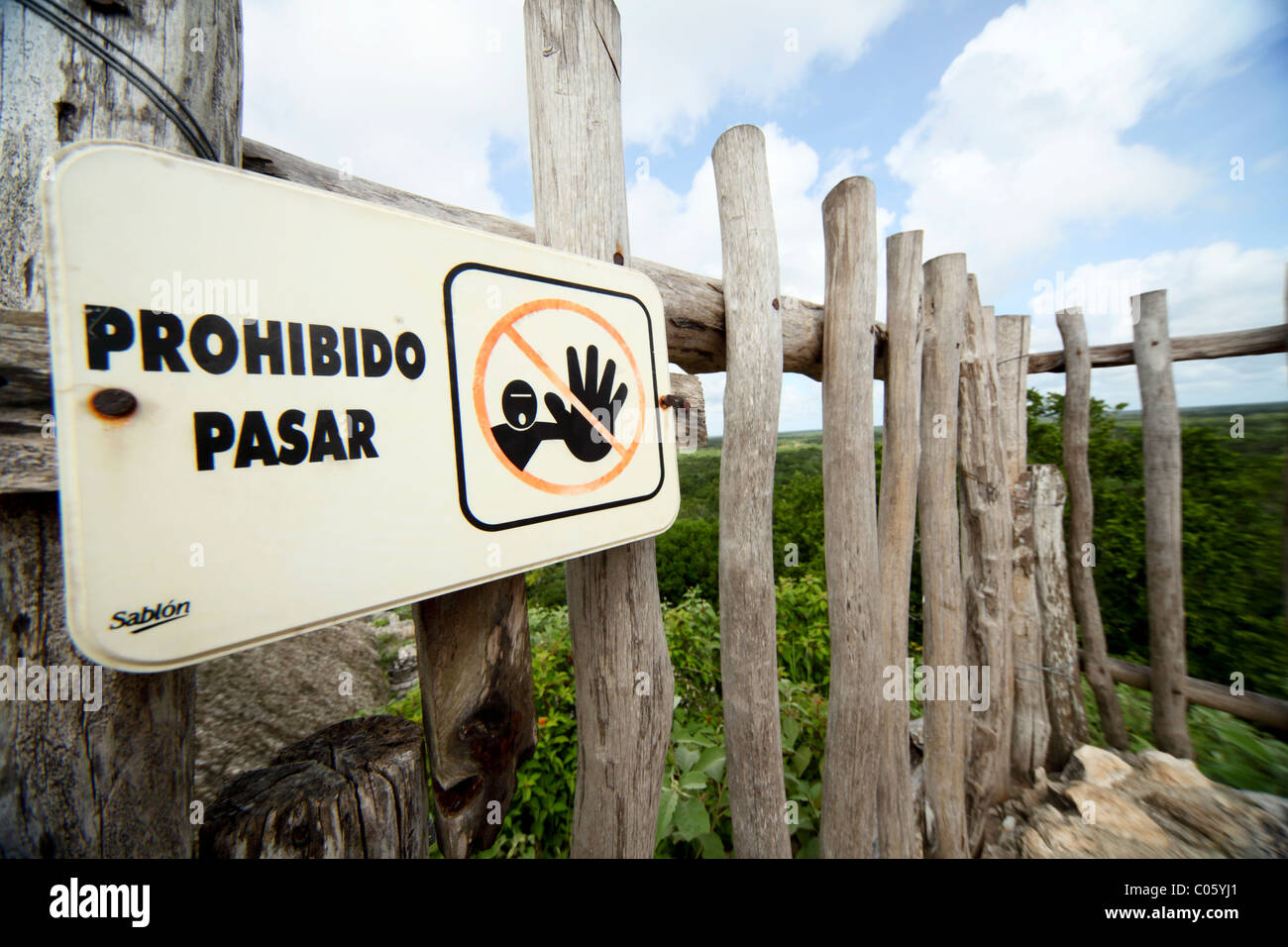 SIGN BOARD AT THE ANCIENT MEXICAN MAYAN RUINS, EK BALAM, MEXICO Stock ...
