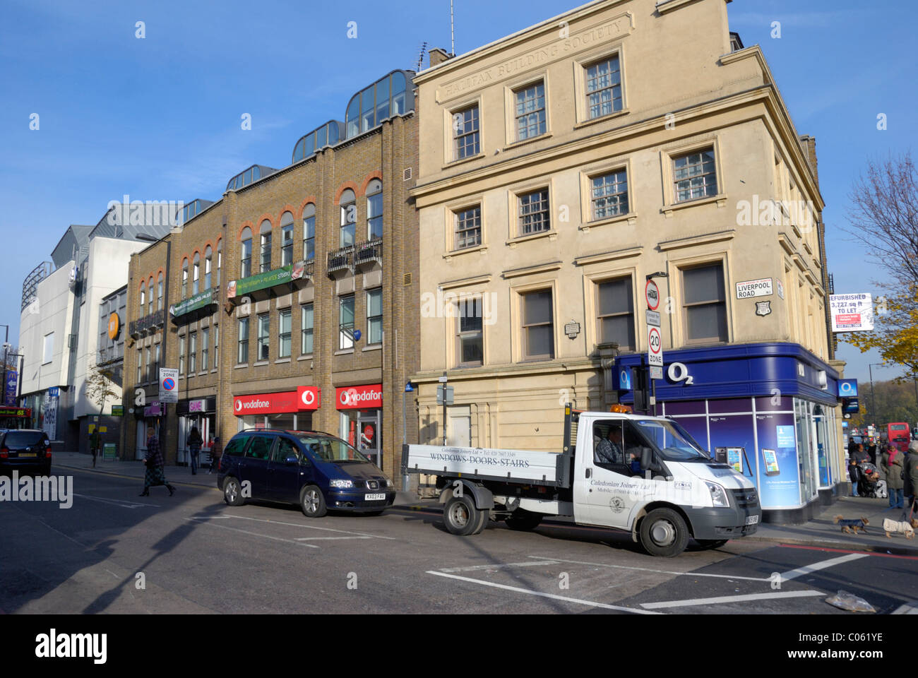 Liverpool Road, Islington, London, England Stock Photo - Alamy