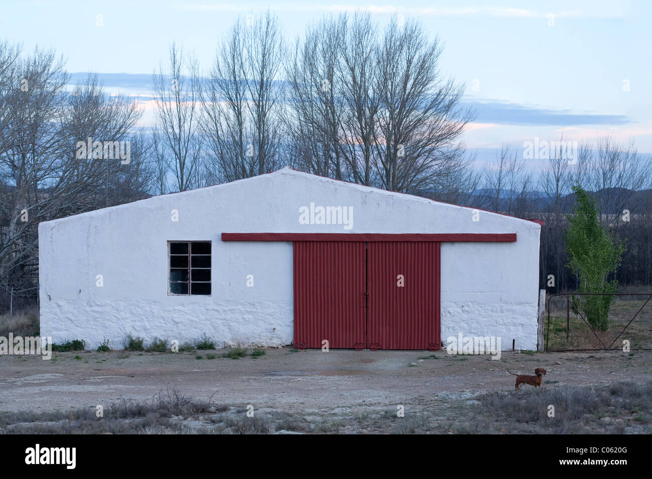 Farm Barn Doors High Resolution Stock Photography and Images - Alamy