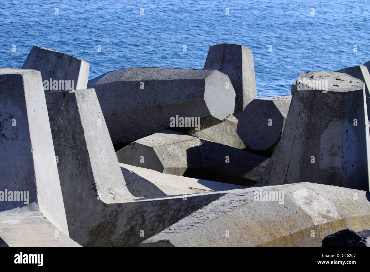 Breakwater dolosse table bay harbour hi-res stock photography and ...