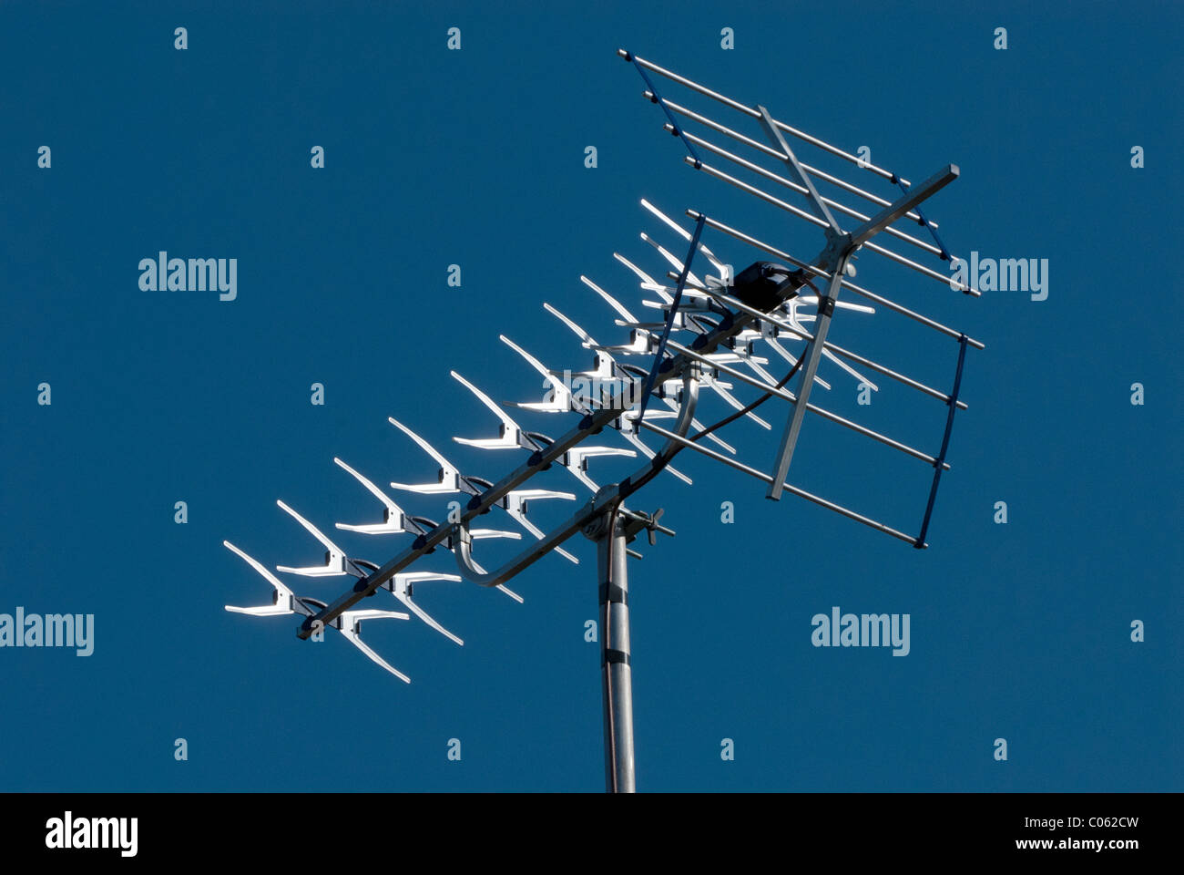 Antenna upgrade hi-res stock photography and images - Alamy