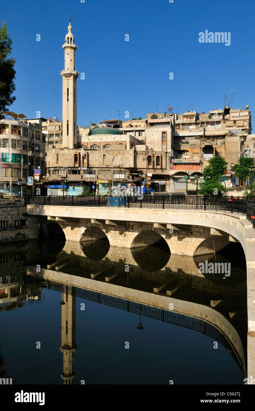 Orontes River in Hama, Syria, Middle East, West Asia Stock Photo - Alamy