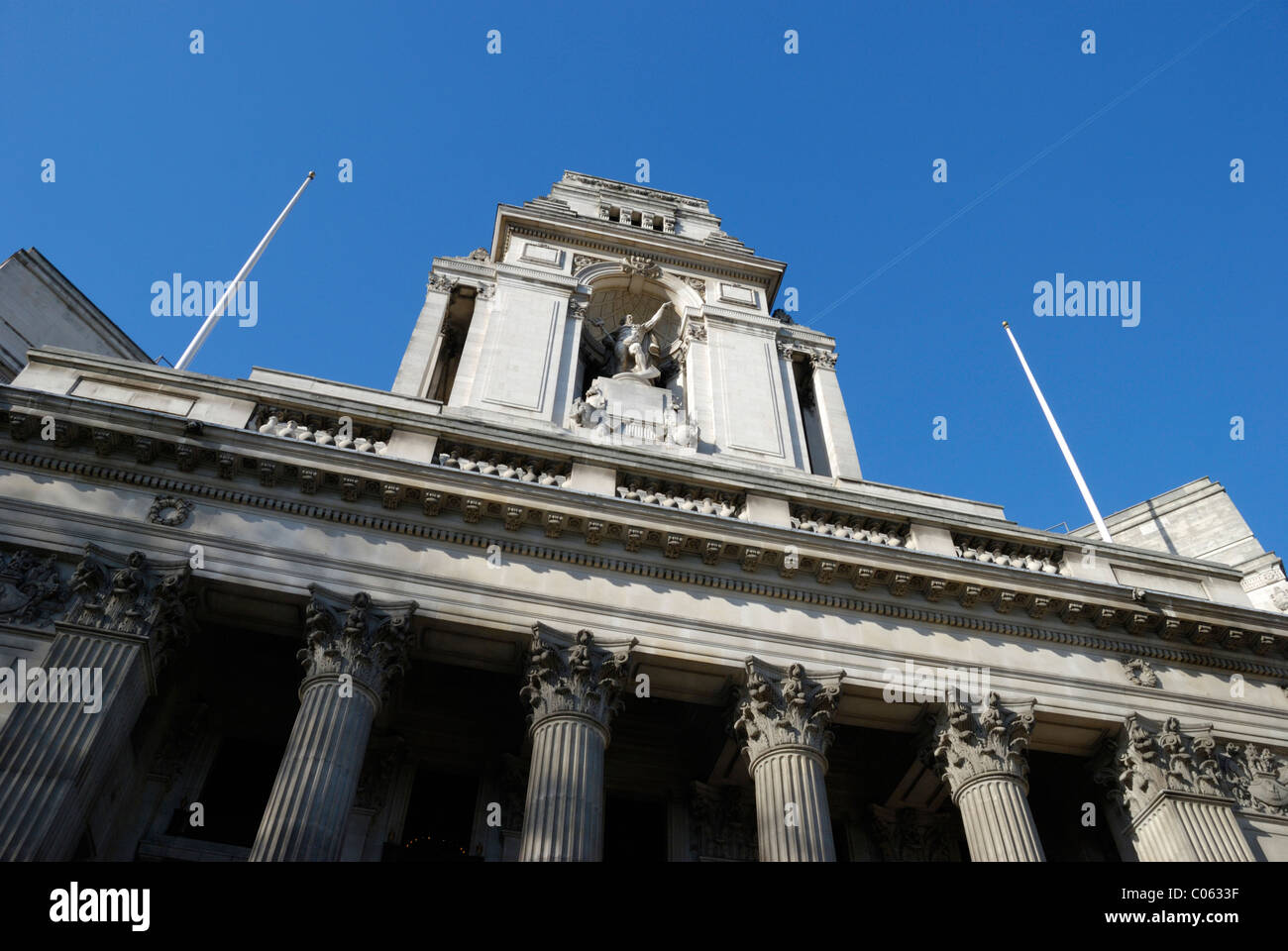 Ten Trinity Square, Tower Hill, London, England Stock Photo - Alamy