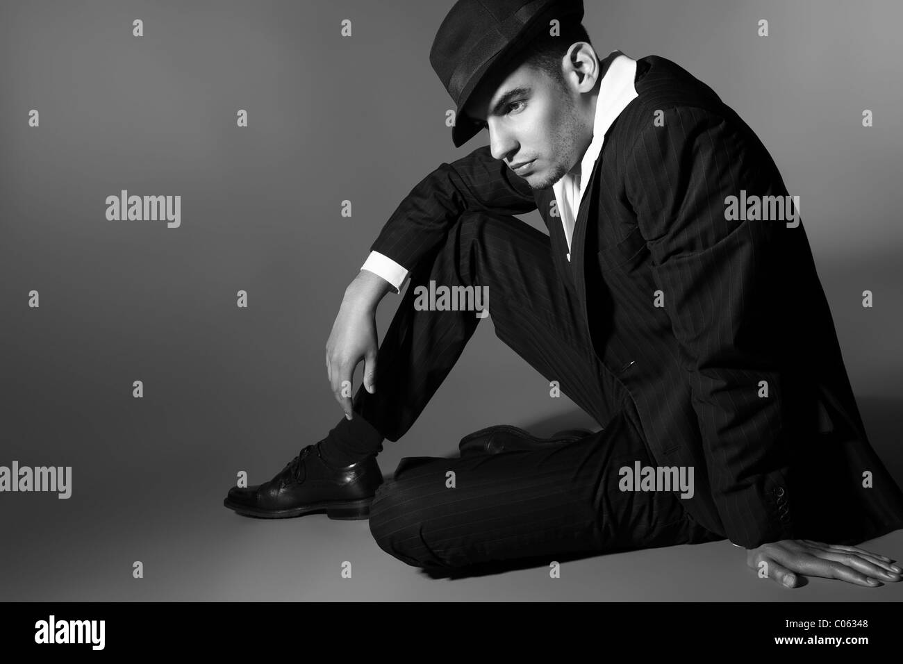 Young arab man on Black and White Stock Photos & Images - Alamy