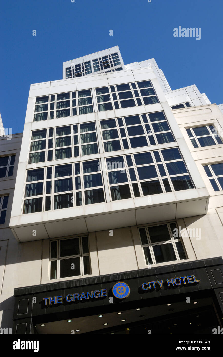 Coopers hotel hi-res stock photography and images - Alamy