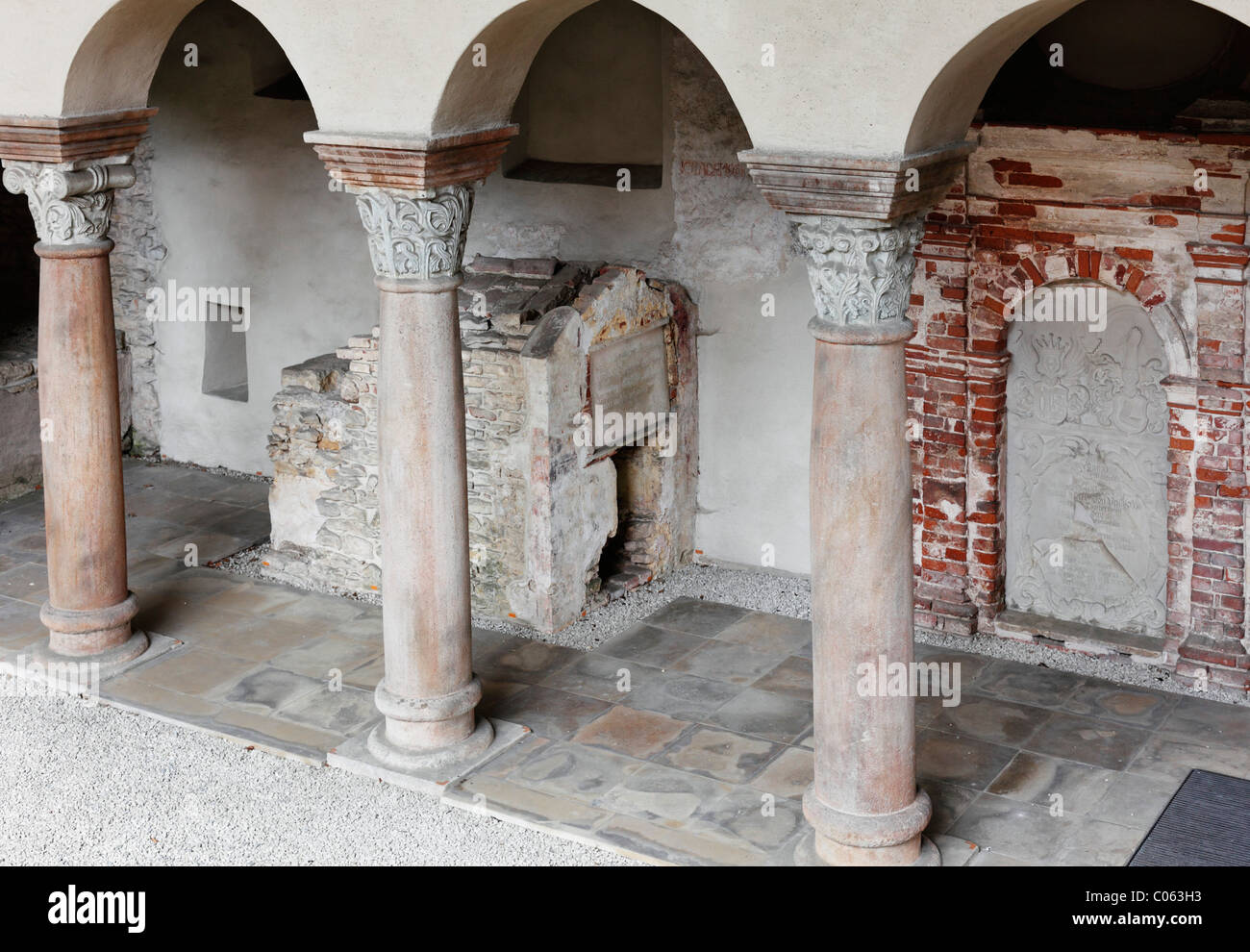 Sola hi-res stock photography and images - Alamy