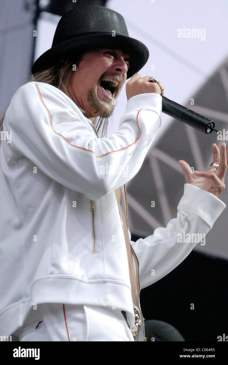 Kid Rock performing live at the KROQ LA Invasion at the Home Depot ...