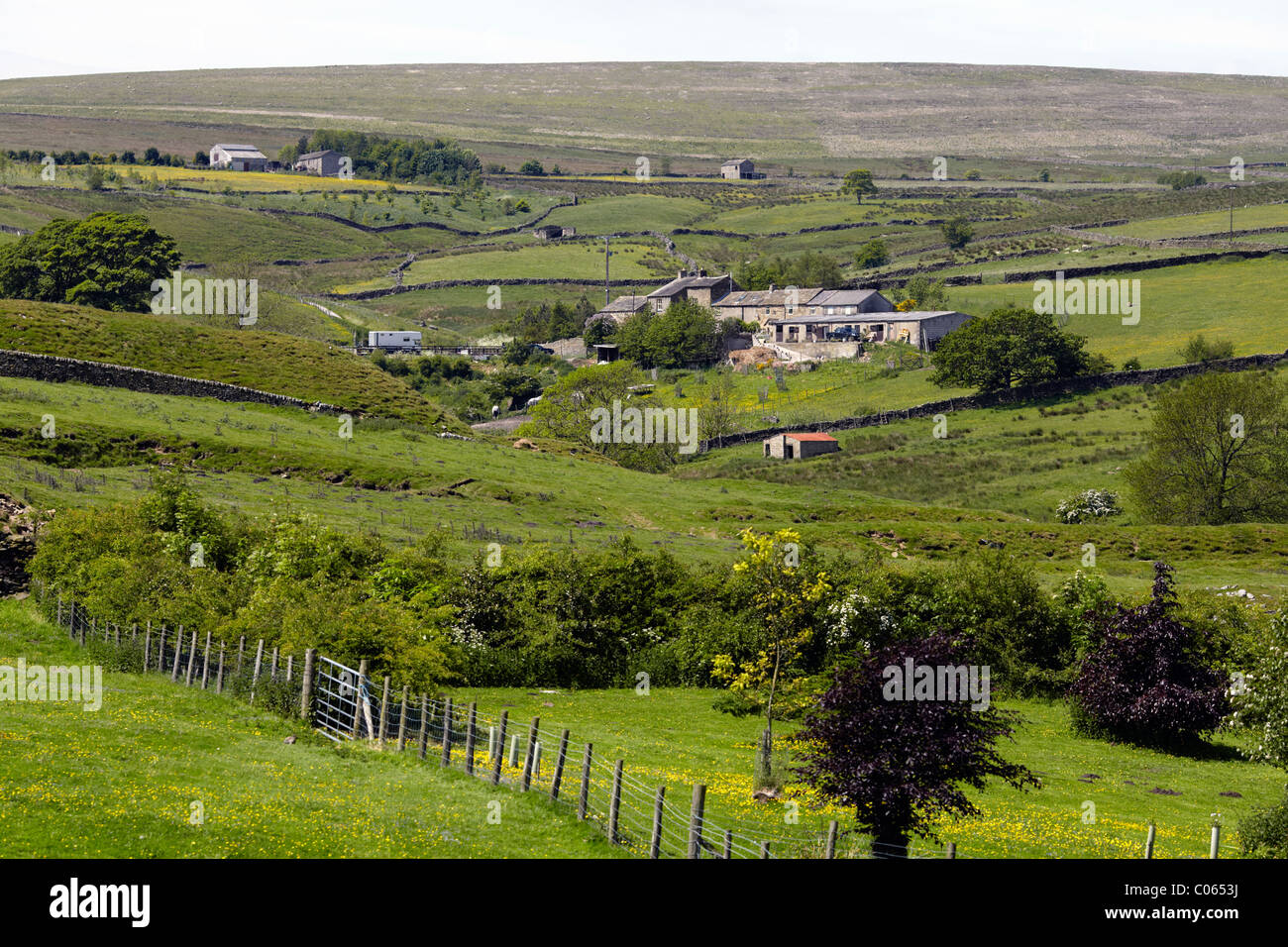 Yorkshire Dales Farm Conversion to private dwellings. Nidderdale. North ...
