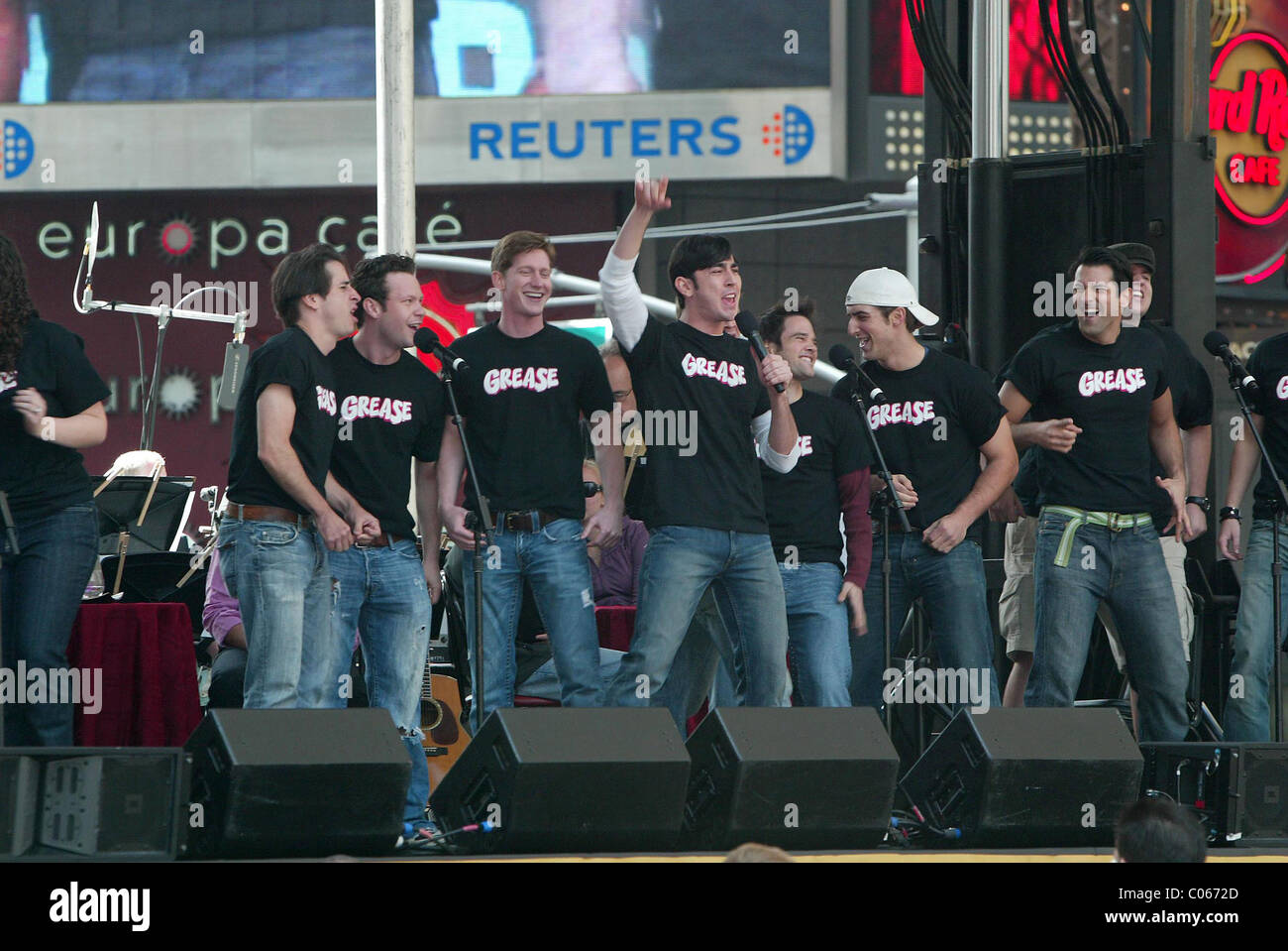 Laura osnes grease hi-res stock photography and images - Alamy