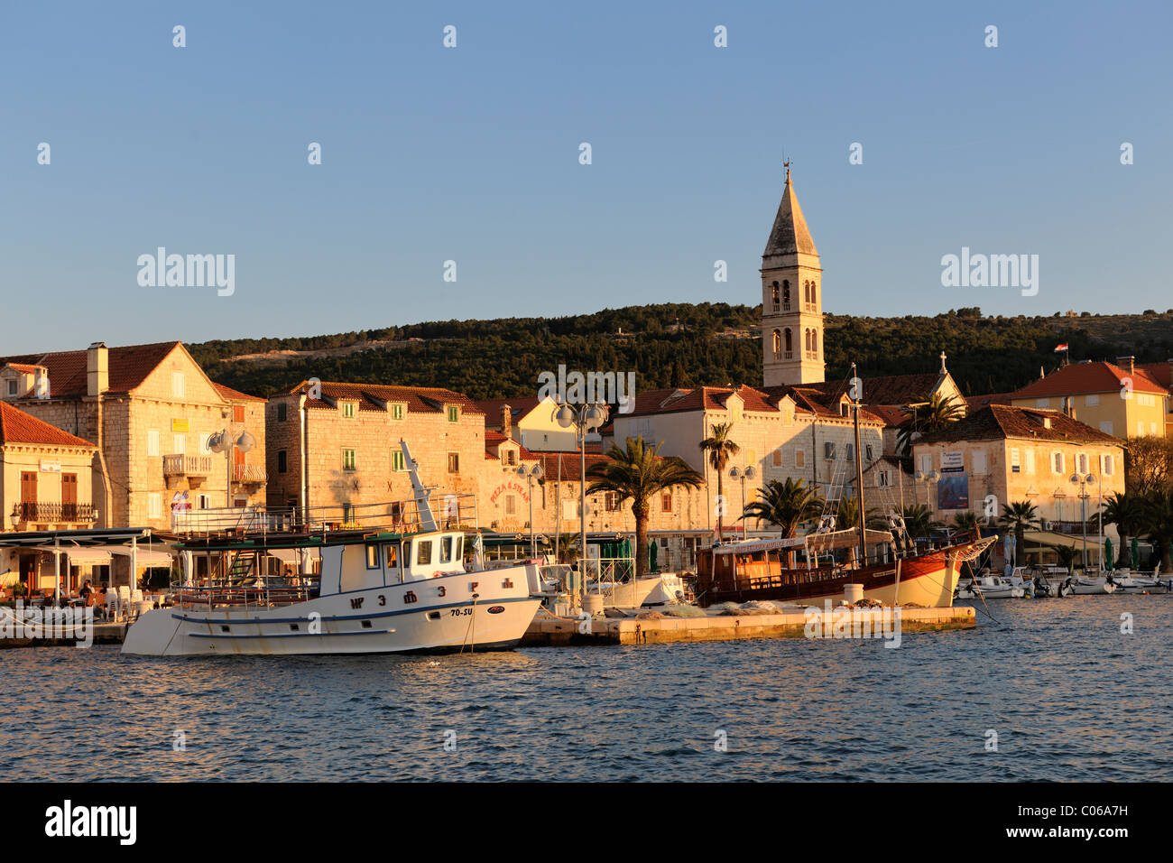 Supetar croatia hi-res stock photography and images - Alamy