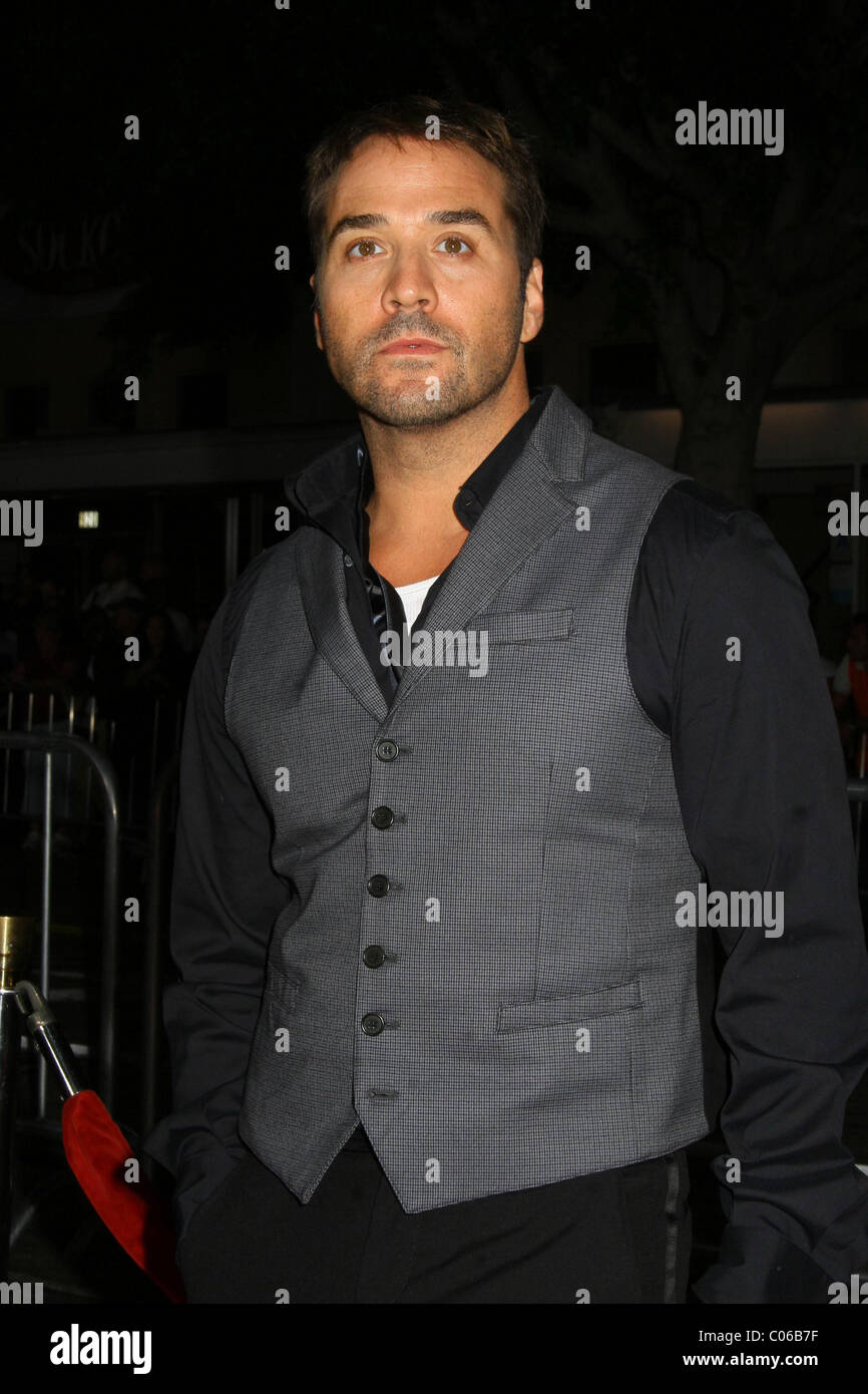 Jeremy Piven The Kingdom Premiere - Arrivals held at Mann's Village ...