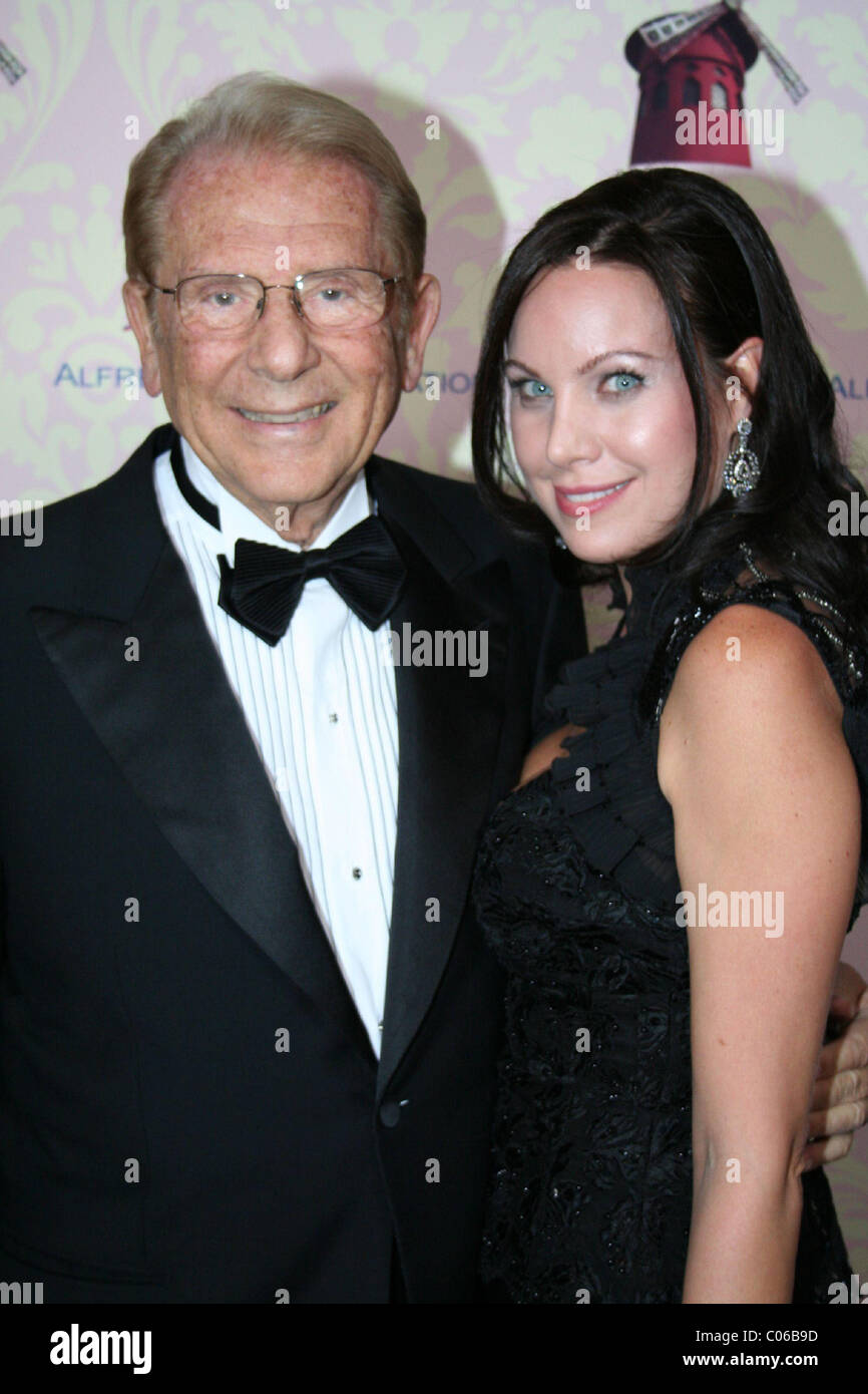 Alfred Mann, Cassandra Mann The Alfred Mann Foundation Gala held at the ...