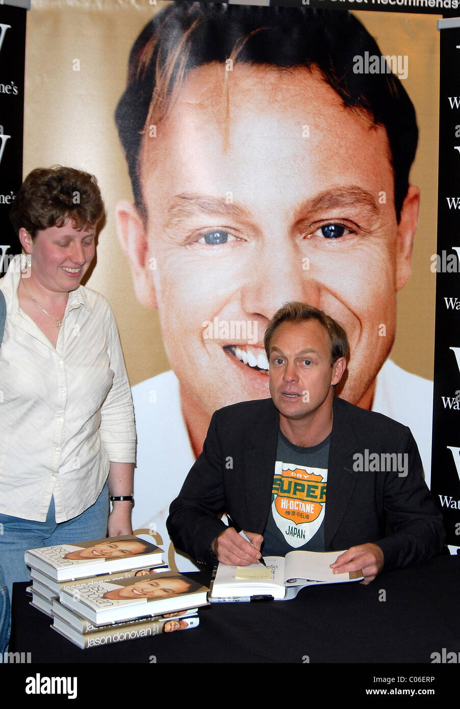 Jason donovan book between lines hi-res stock photography and images ...