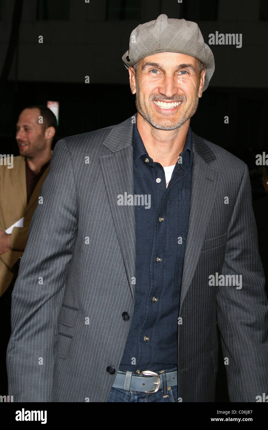 Craig Gillespie, director Lars and The Real Girl Premiere - Arrivals ...