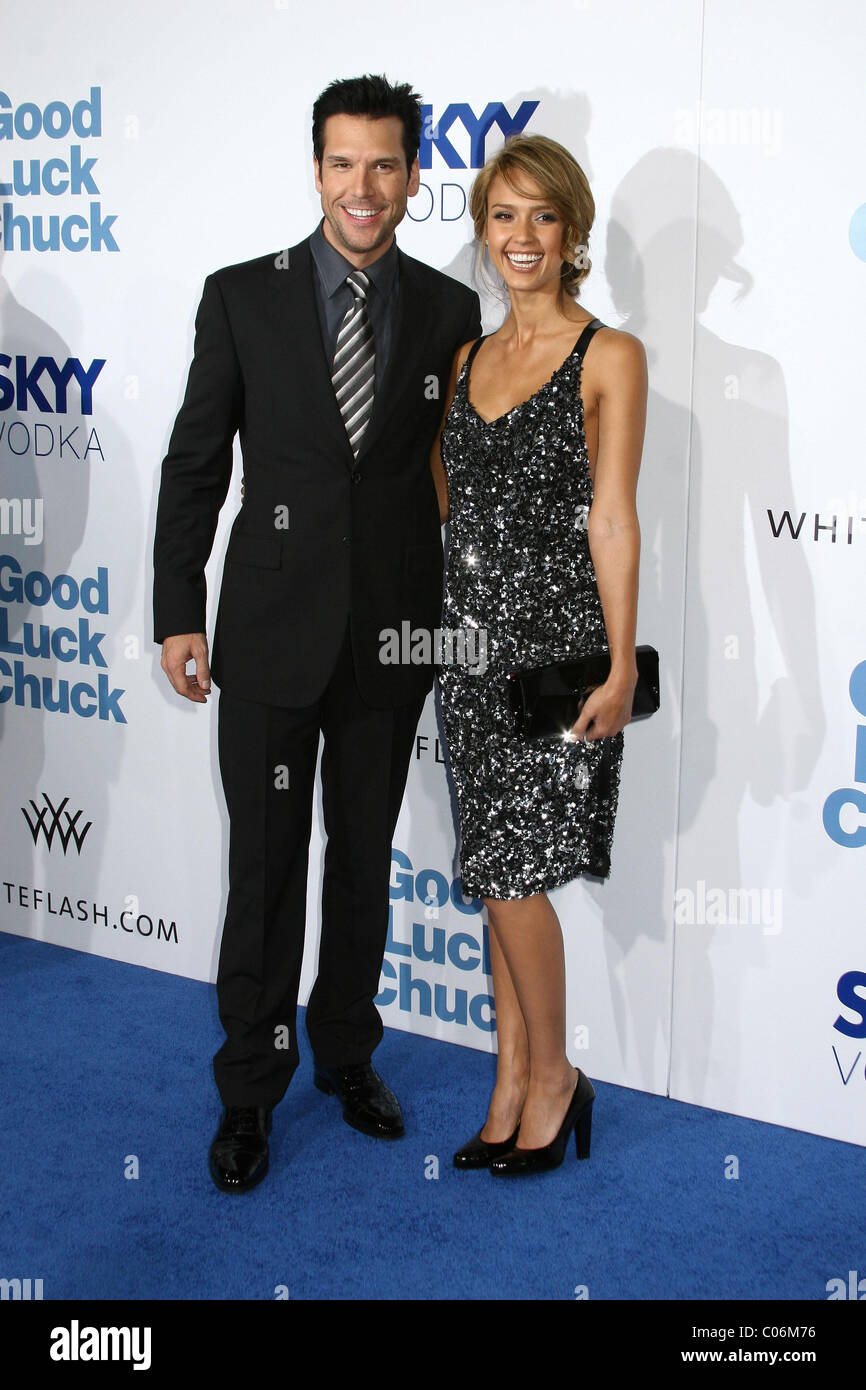 Dane Cook and Jessica Alba 'Good Luck Chuck' premiere held at Mann ...