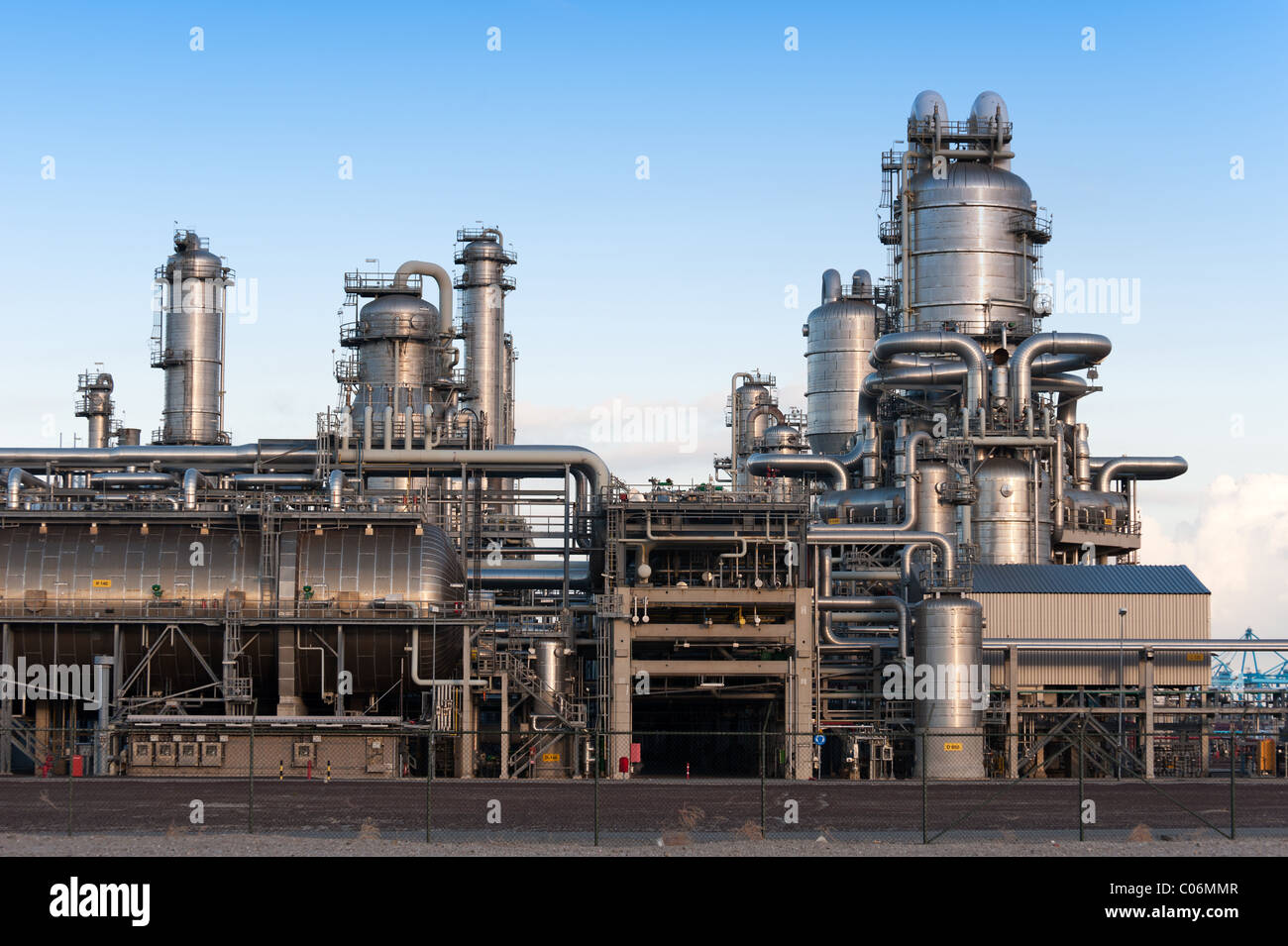 Oil refinery at the Maasvlakte in Holland Stock Photo - Alamy